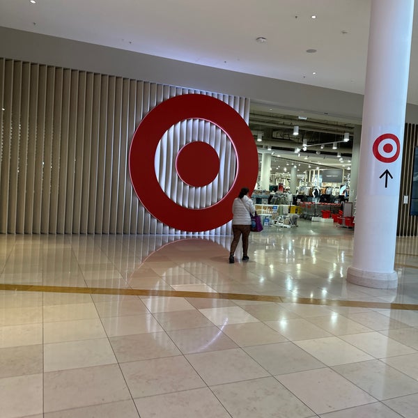 Target - 1341 Dandenong Rd