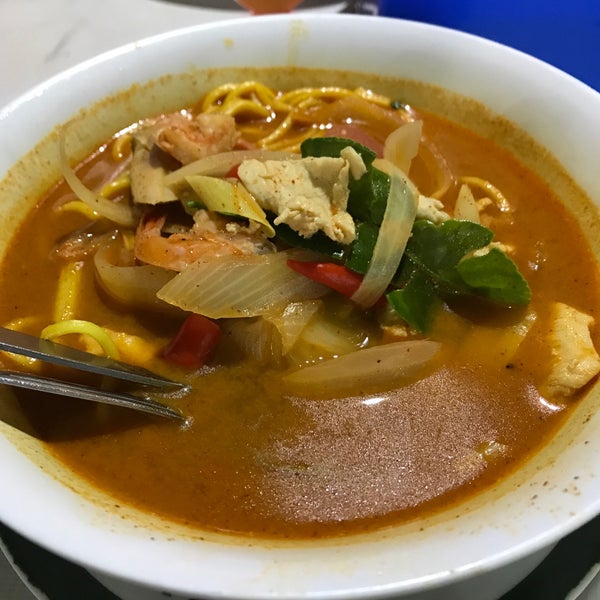 Restoran Perindu Kuning, Chendering - Thai Restaurant in Kuala Terengganu