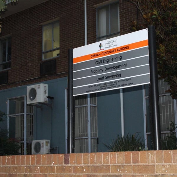 UKZN Howard College Campus - University - King George V Ave