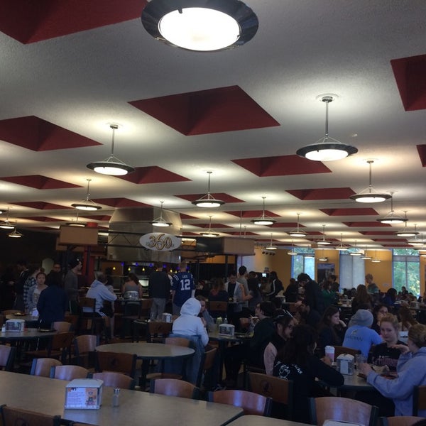 Hasbrouck Dining Hall - College Cafeteria