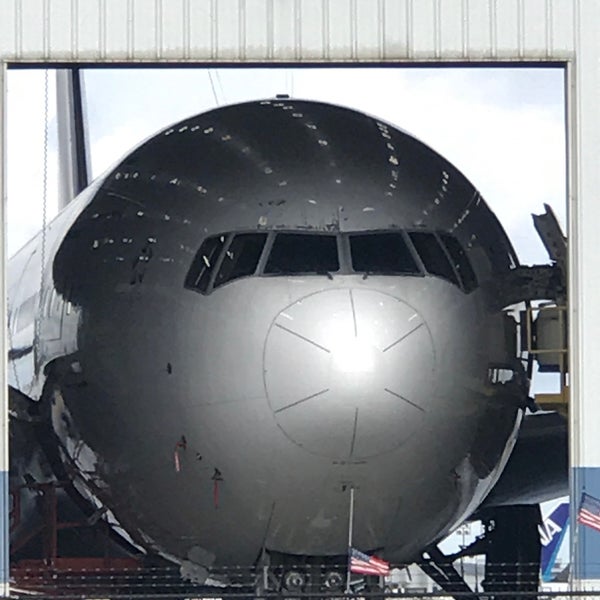 United Airlines In-Flight Training Center - Building in Houston