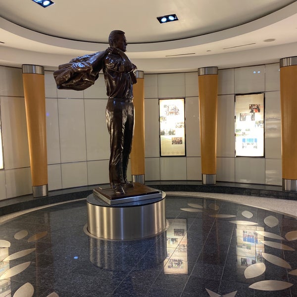 George H.W. Bush Statue "Winds of Change" - Public Art in Houston