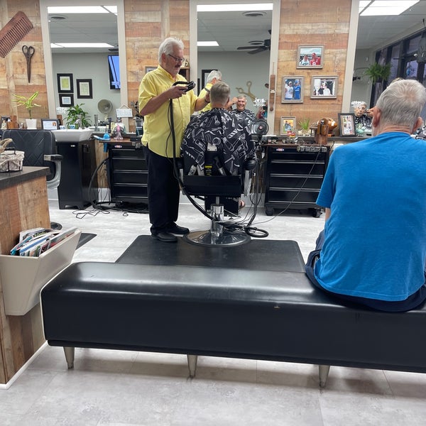 Buddy's Barber & Hairstyling - Ladson, SC