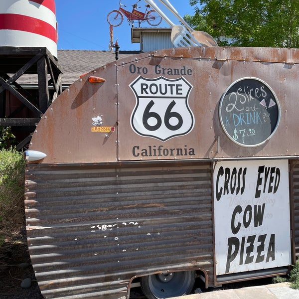 Cross Eyed Cow - Pizzeria