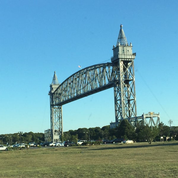 Train Bridge - Bridge in Buzzards Bay
