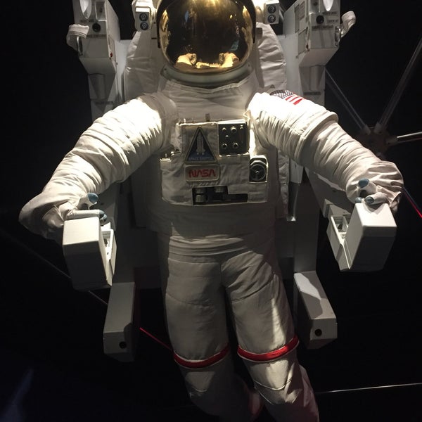 Gates Planetarium - City Park - 5 tips