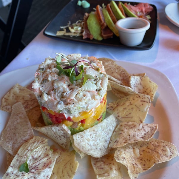 Chart House Restaurant - Seafood Restaurant in Monterey