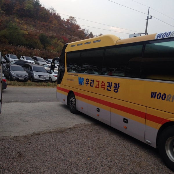 청송 주왕산 주산지 주차장 - 1 tip from 82 visitors