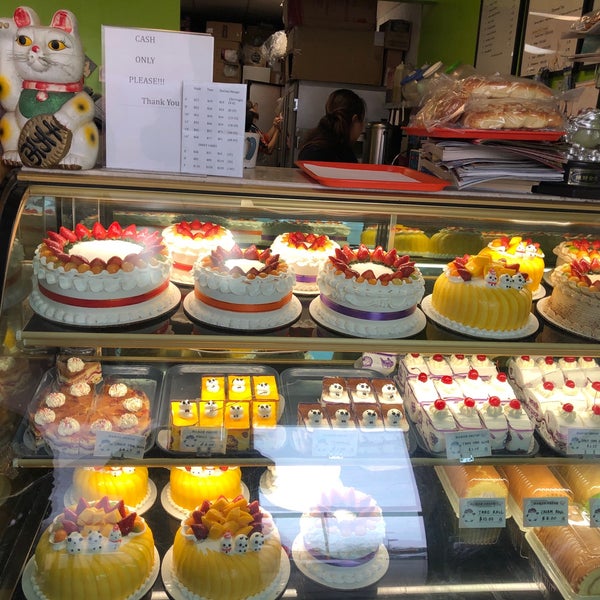 QQ Bakery - 30941 Dequindre Rd