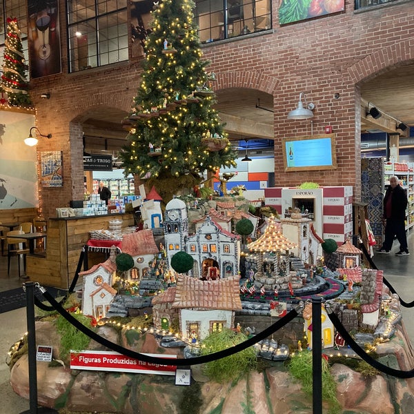 Portugalia Marketplace - Fall River, MA