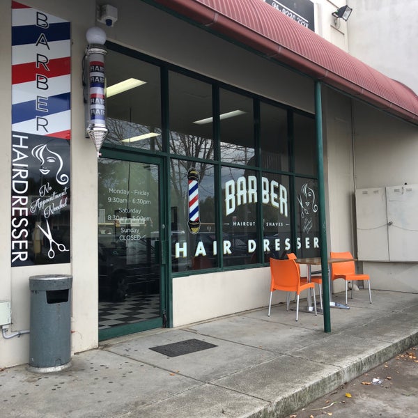 Barber Salon - Barbershop