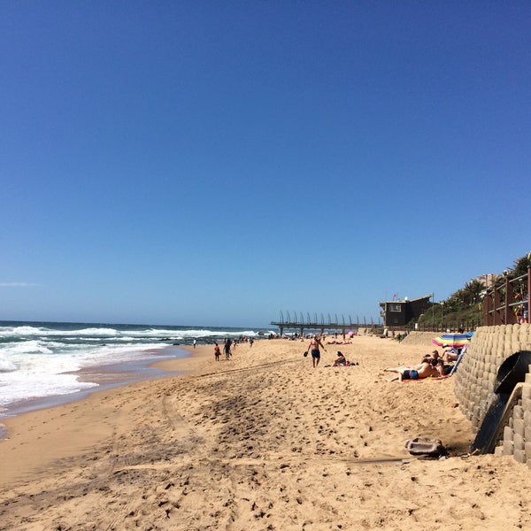 Umhlanga Beach - Lagoon Dr. Umhlanga Rocks