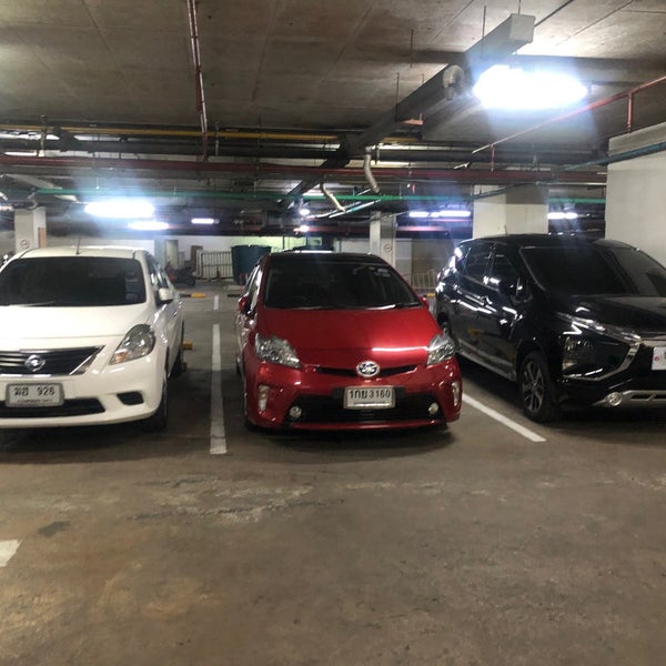 Midtown Asoke (มิดทาวน์อโศก) - Shopping Mall in Vadhana