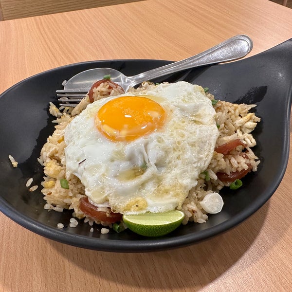 Photos at Iron Pan กระทะเหล็ก - Thai Restaurant in วัฒนา