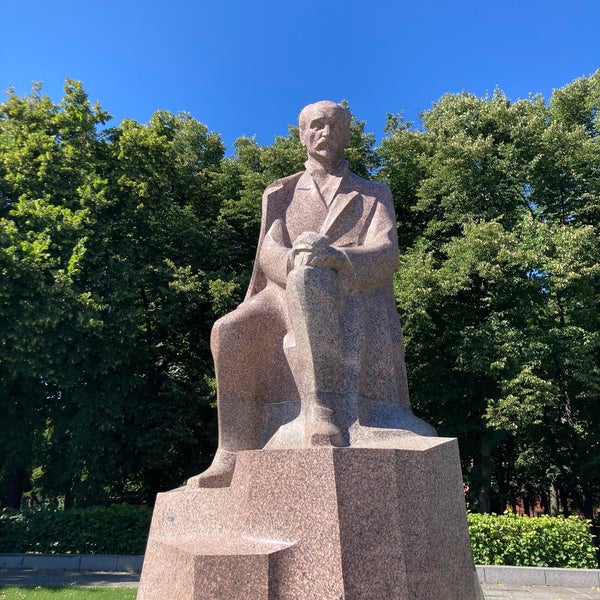 Raiņa piemineklis | Monument to Rainis - Centrs - 1 tip