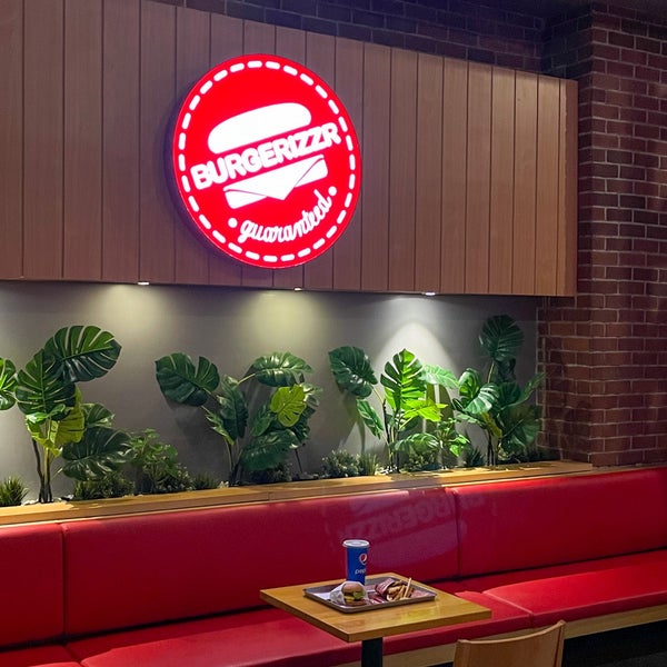 Burgerizzer - 11 tips from 2989 visitors