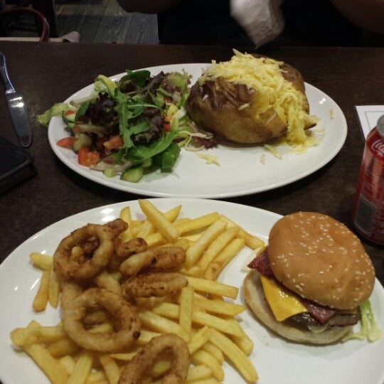 Hamlet Cafe - 9 tips from 91 visitors