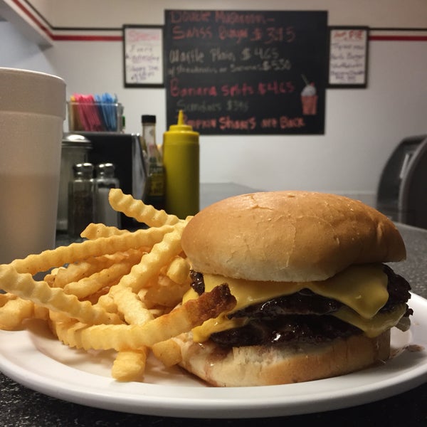 Harlo Grill - 6 tips from 215 visitors