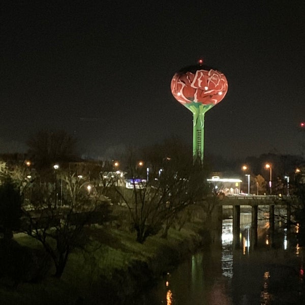 Photos at Rosemont Water Tower - 6 tips from 562 visitors