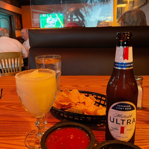 Molina's Cantina - 7901 Westheimer Rd