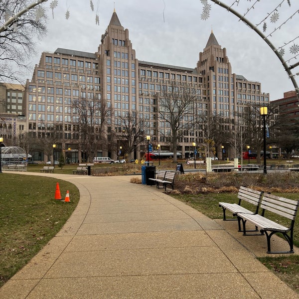 Franklin Square Park - Park in Downtown-Penn Quarter-Chinatown