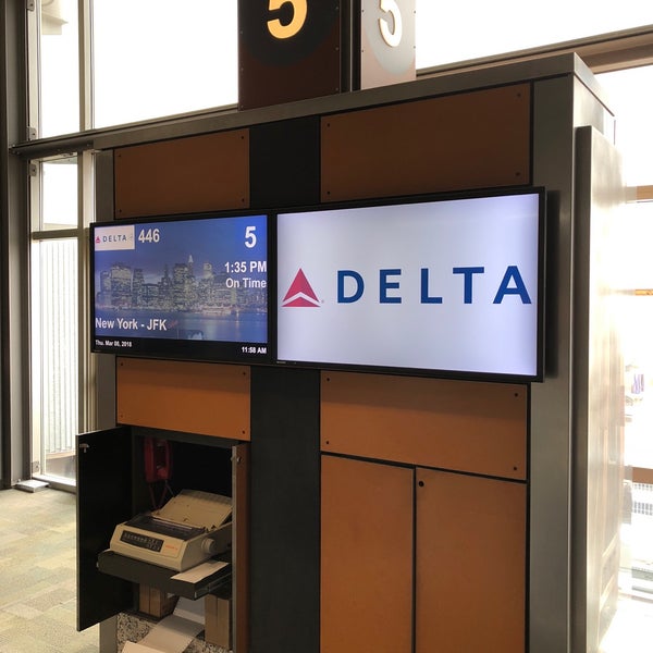 Gate 5 - Barbara Jordan Terminal