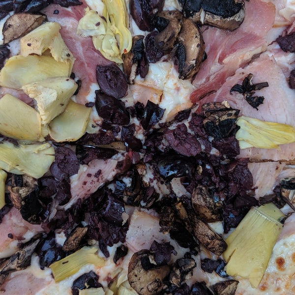 Cuckoos - Italian Restaurant in Coombs