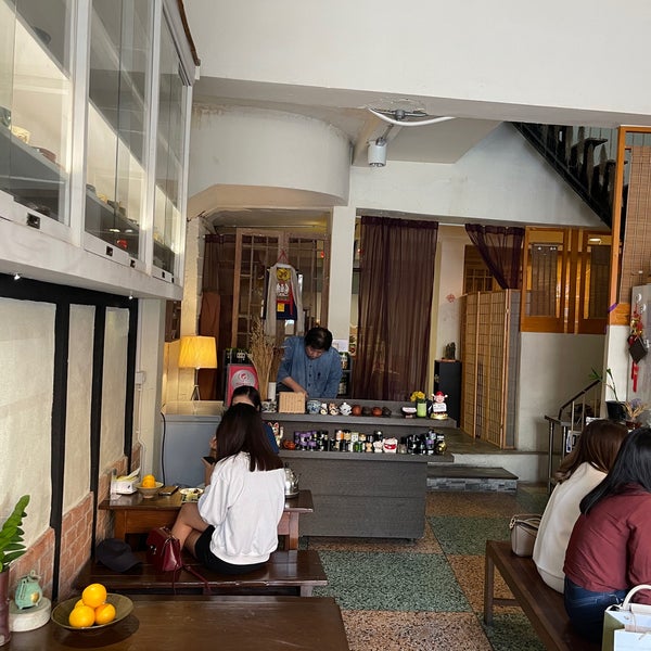 Double Dogs Tea Room - Samphanthawong - 18 tips from 684 visitors