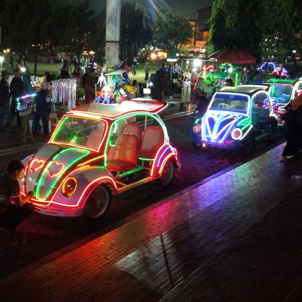 Taman Raflesia (Alun Alun Ciamis) - 135 tips from 3637 visitors