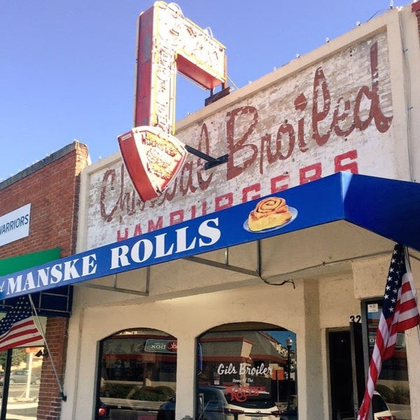 Gil's Broiler & Manske Roll Bakery - Downtown San Marcos - 328 N LBJ Dr
