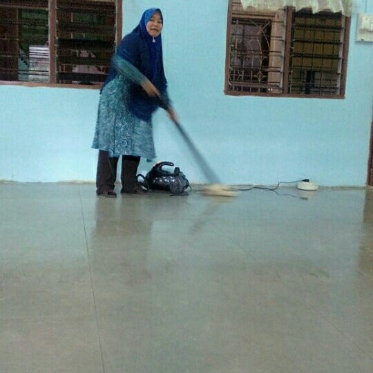 Sekolah Islam Ar-Razi Meru - Persiaran Hamzah Alang