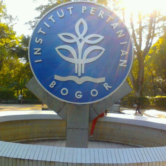 Institut Pertanian Bogor (IPB) - Kampus Dramaga