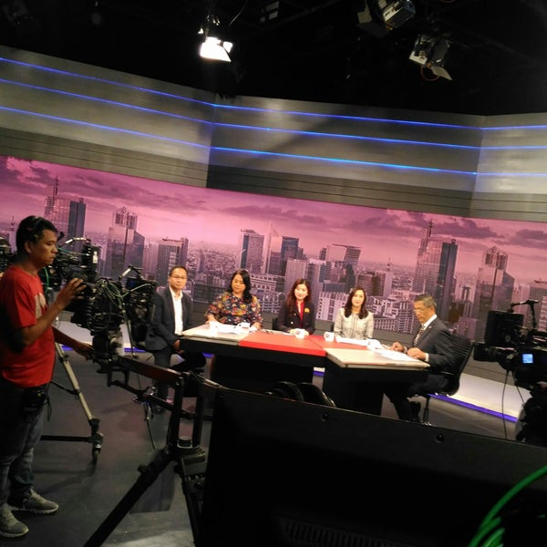 TV5 Network, Inc. - Mandaluyong District 2 - Reliance Corner