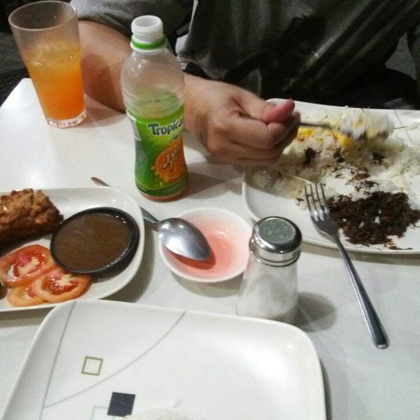 DB Tapsilog - Breakfast Spot