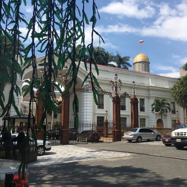 Palacio Federal Legislativo (Asamblea Nacional) - Catedral - 9 tips