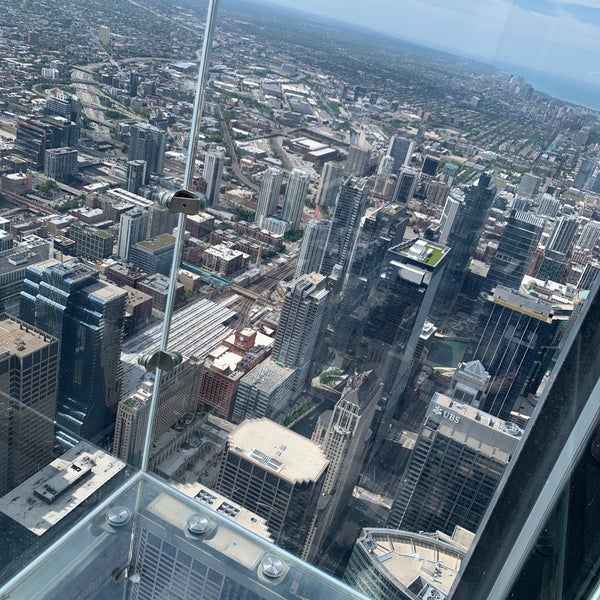 Photos at Skydeck Chicago - The Loop - 393 tips from 40418 visitors