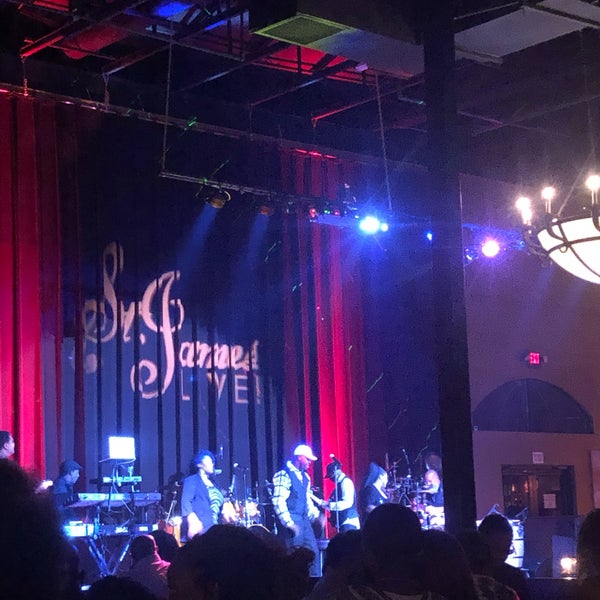 St. James LIVE - Lounge