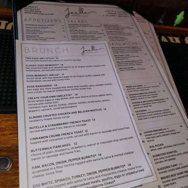 Cafe Joelle - 25 Main St