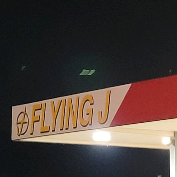 Flying J Travel Center - 22 tips