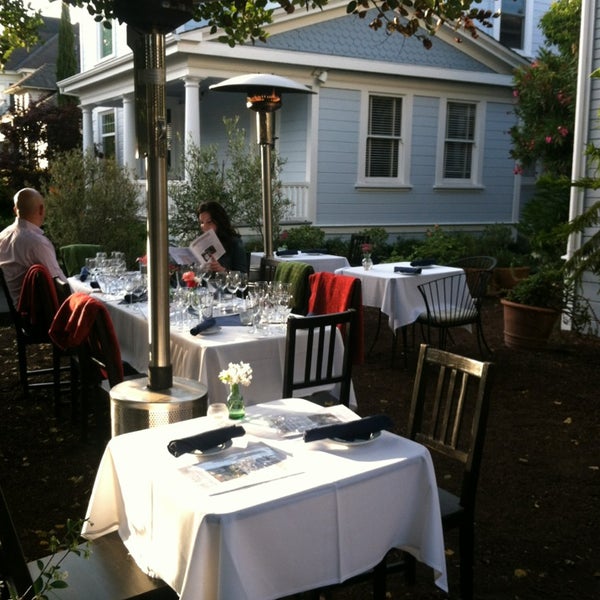 Vino Locale - Downtown North - 431 Kipling St