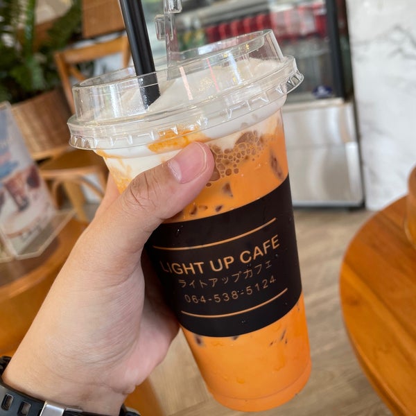 Light Up Cafe (ไลท์อัพคาเฟ่) - 5 tips from 111 visitors