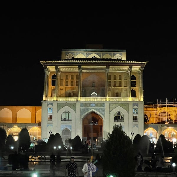 Photos at Ali Qapu Palace | کاخ عالی قاپو - 48 tips from 2257 visitors