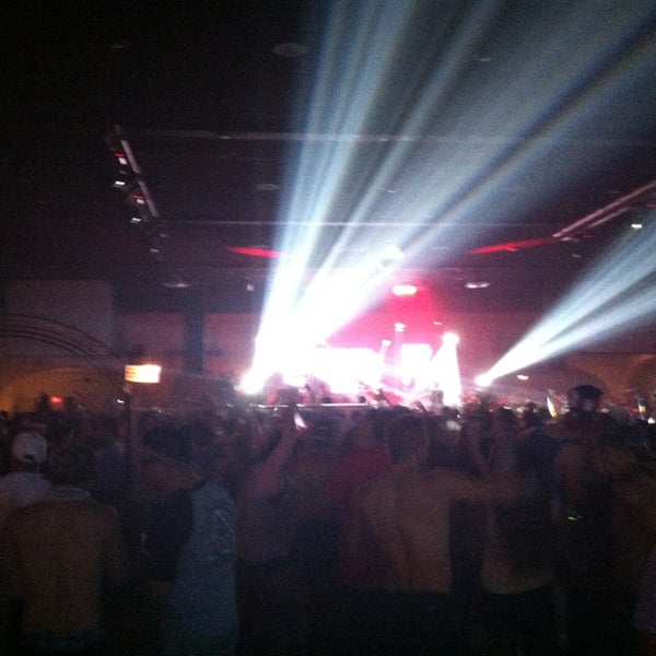 Rainbow Ballroom - Concert Hall in Central Fresno