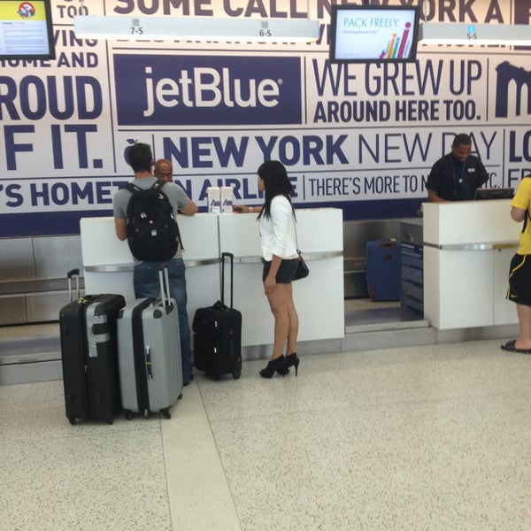 jetBlue Lounge - Airport Lounge in Queens