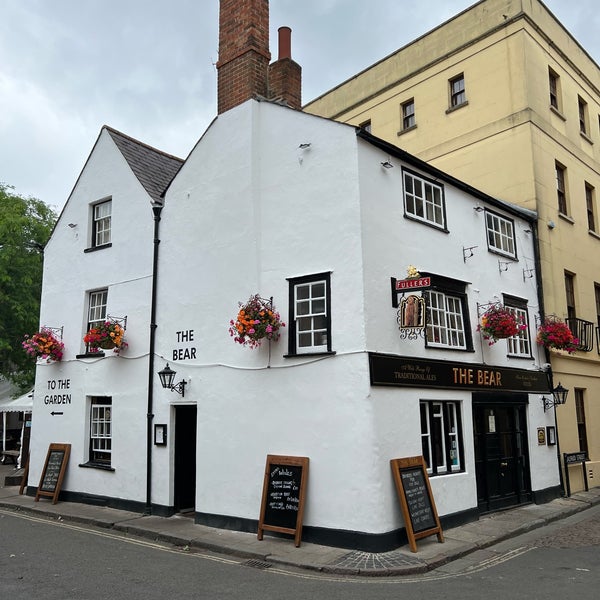 The Bear Inn - Pub in Oxford