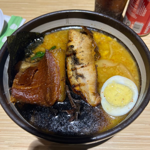 Santa Ramen - 73 tips from 3549 visitors
