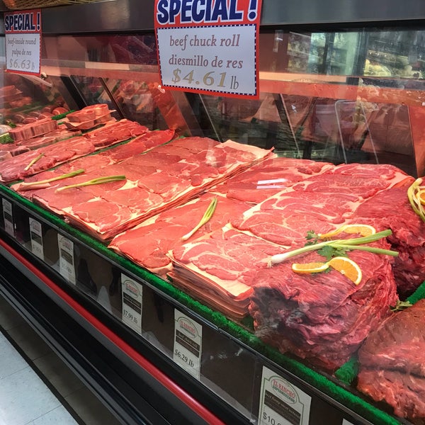 El Rancho Supermercado - Grocery Store