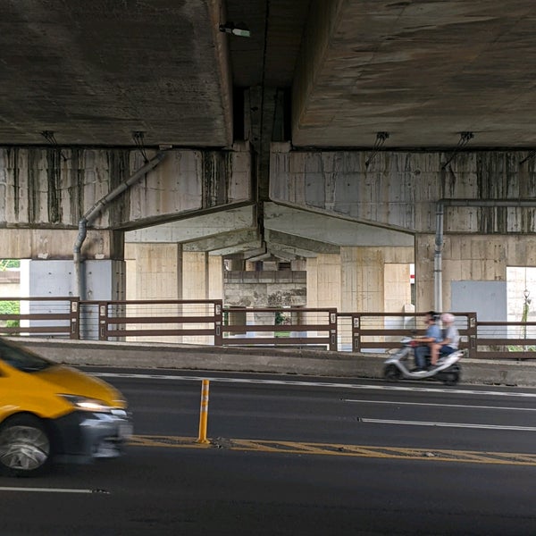 承德橋 - Bridge in Datong District