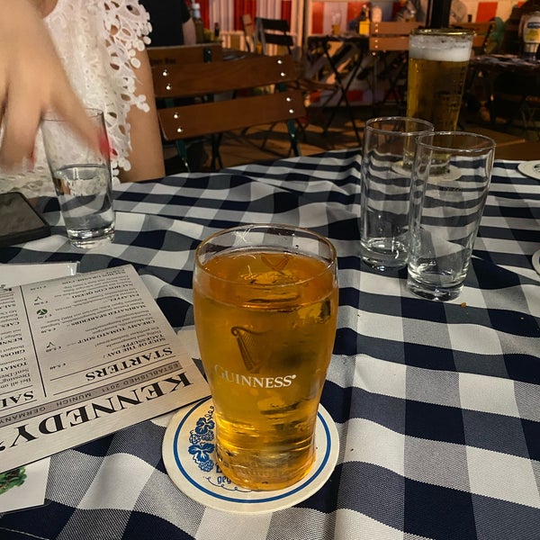 Kennedy's Irish Bar & Restaurant - Irish Pub in Hackenviertel