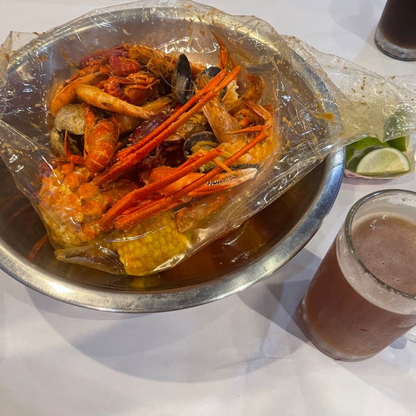 Crawfish House - Cajun and Creole Restaurant